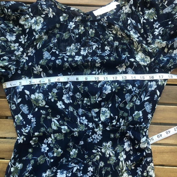 Astr Dresses Nwot Astr The Label Flutter Sleeve Floral Maxi M